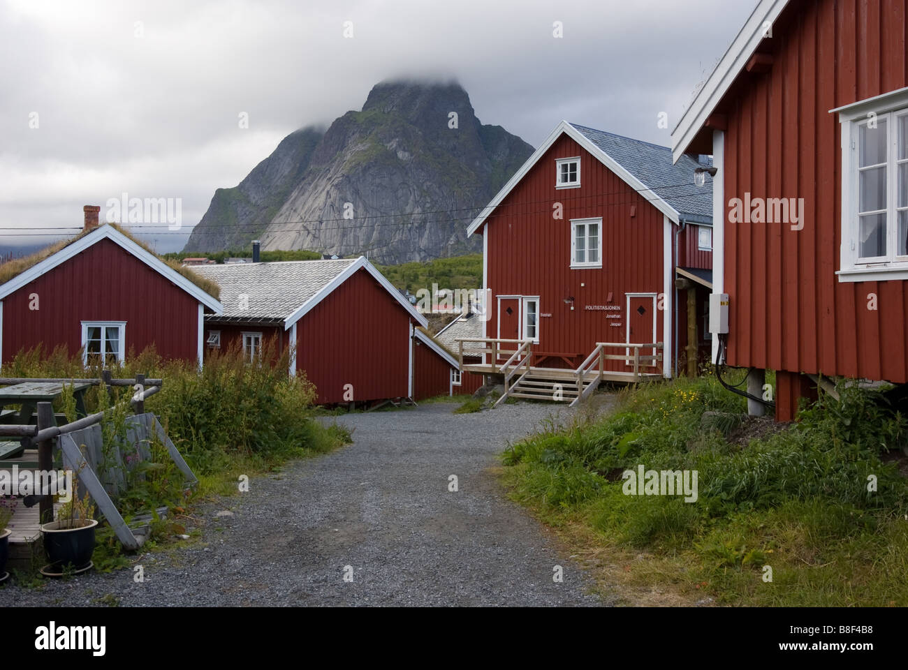 Red houses in Reine, Moskenesøya, Lofoten islands, Nordland, Norway ...