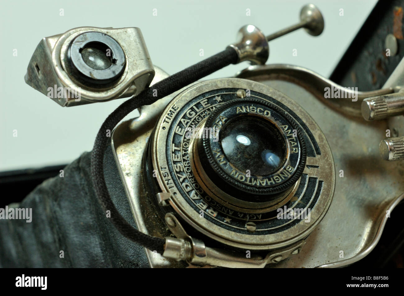 Closeup of Vintage bellows film camera Stock Photo - Alamy