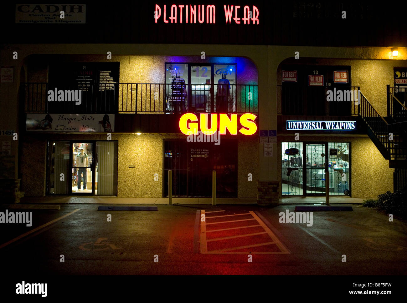 Gun shop florida hi-res stock photography and images - Alamy