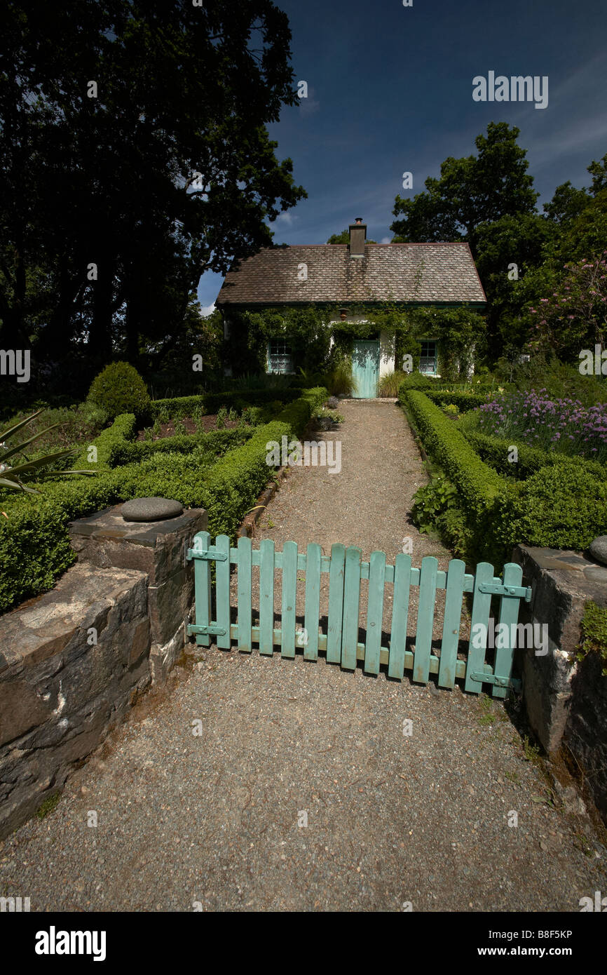 A small thatched cottage in Donegal Ireland Stock Photo - Alamy