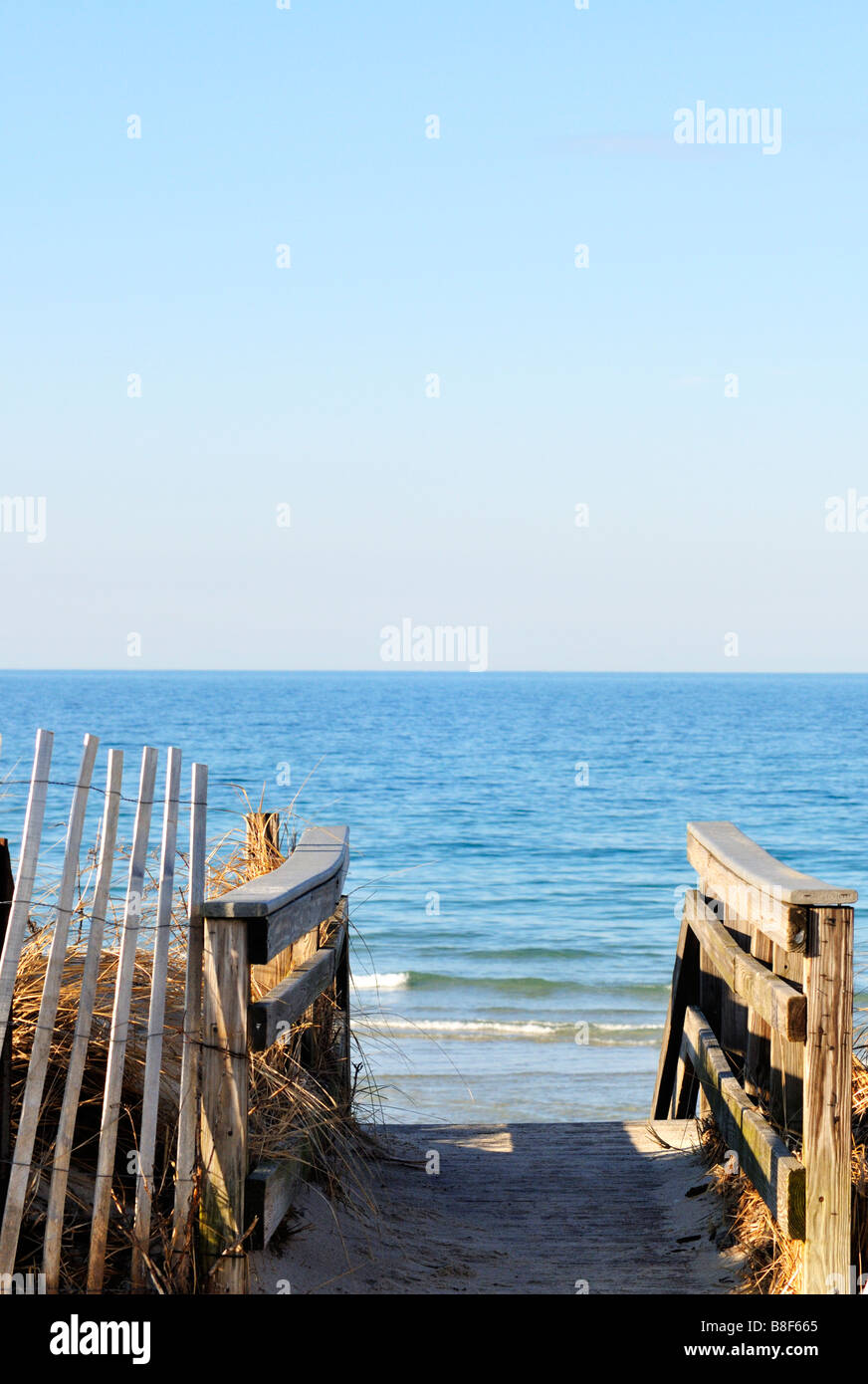 Sandy stairs to beach hi-res stock photography and images - Alamy