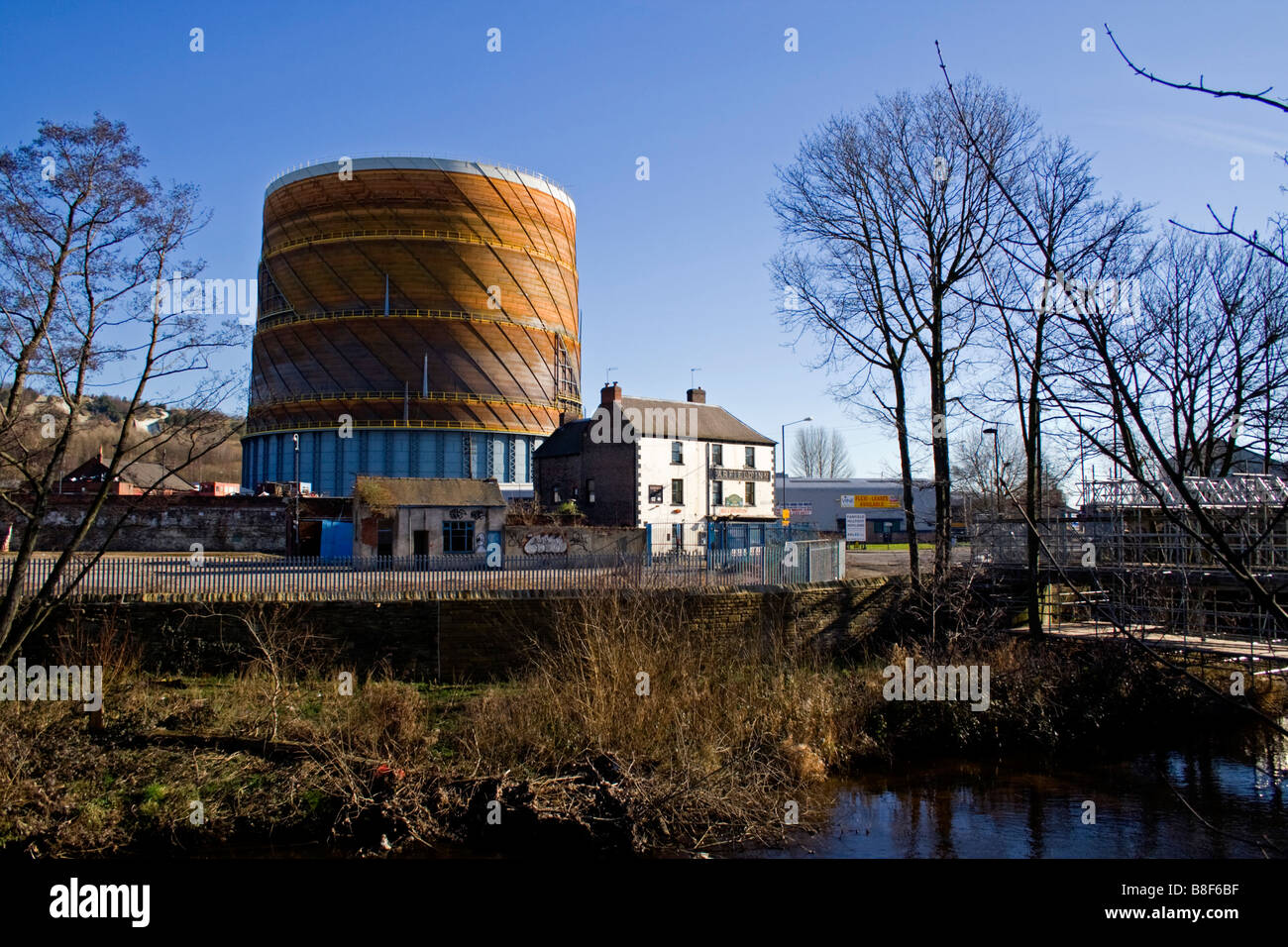 Gasometer uk hi-res stock photography and images - Alamy