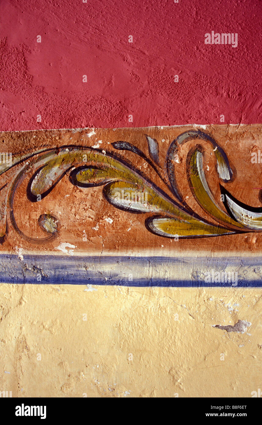 Colourful wall of a Spanish colonial house in San Miguel de Allende ...