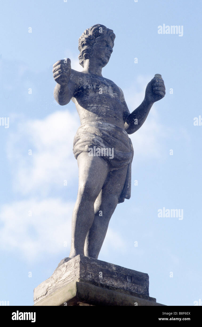 Aberdeen statue of Mannie fae the Green Scotland UK statue of boy on ...