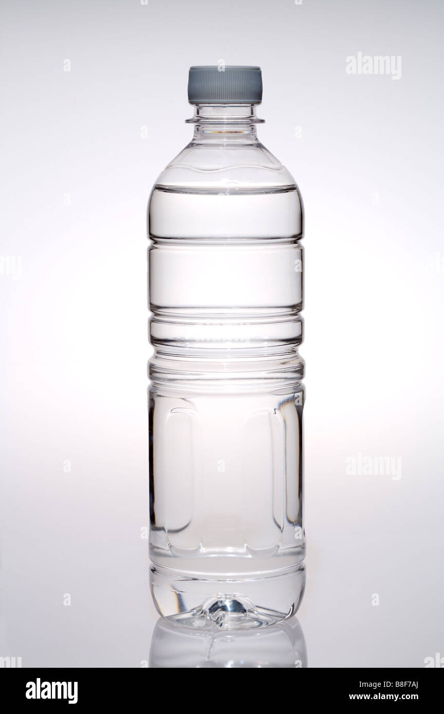 A bottle of drinking water Stock Photo - Alamy