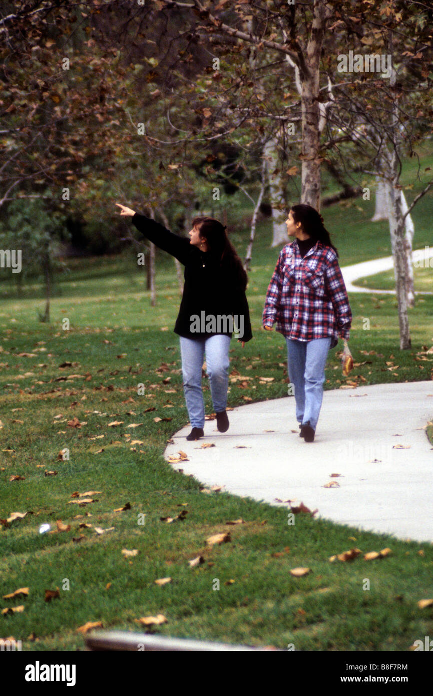 Two teen girls walk hi-res stock photography and images - Alamy