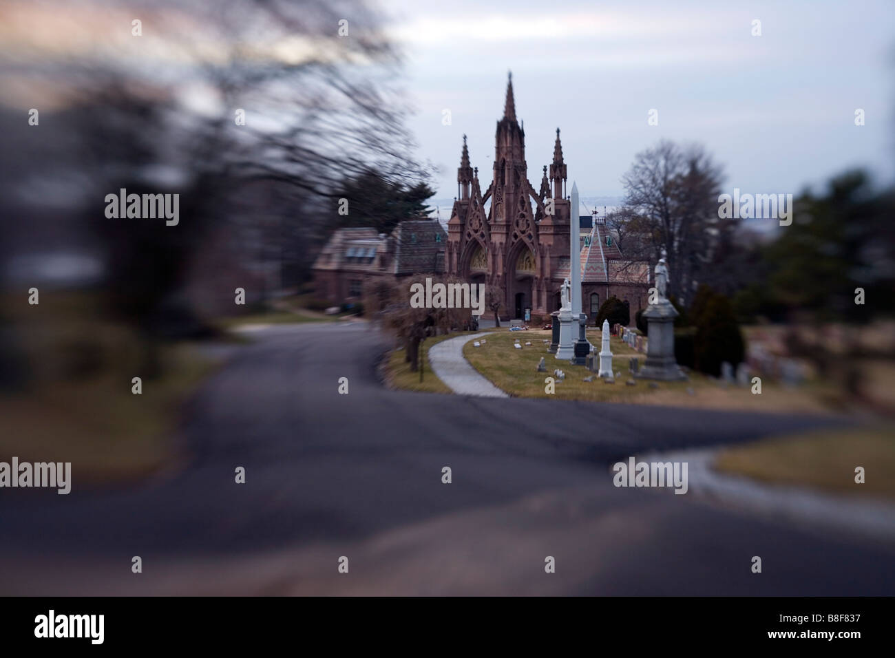 Gothic Cemetery High Resolution Stock Photography and Images - Alamy