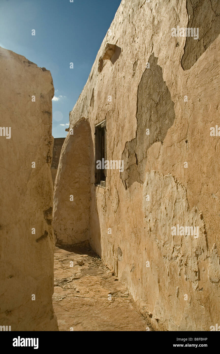 Mosque inside Yefren's old living quarter, Libya Stock Photo - Alamy