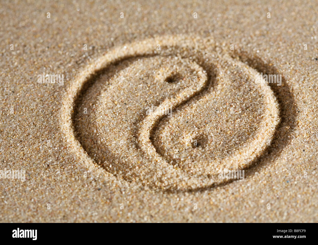 Jin and yang hi-res stock photography and images - Alamy