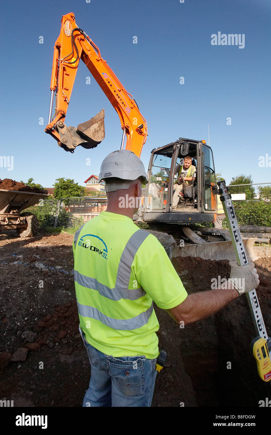 Industrial digger jcb workman man hi-res stock photography and images ...