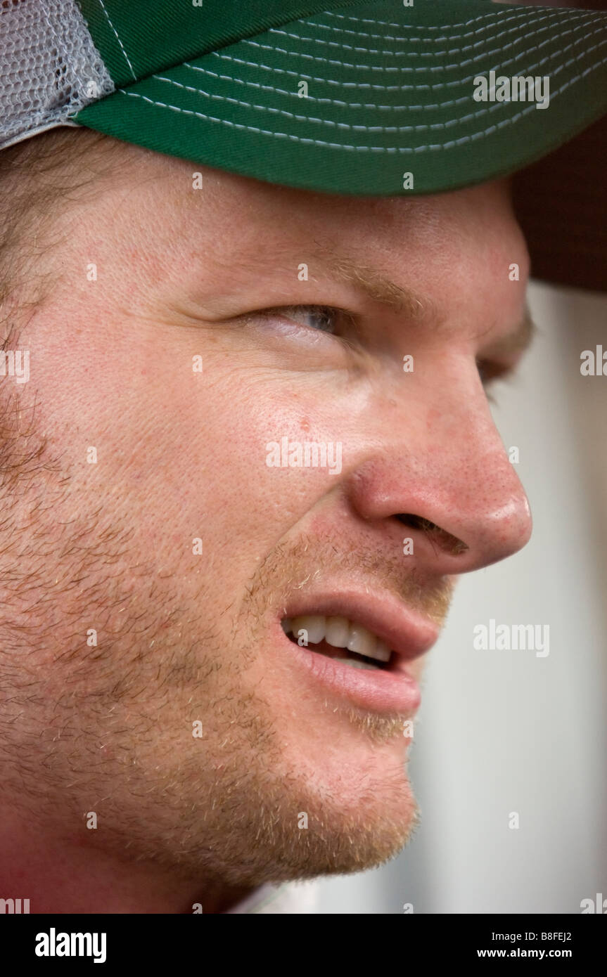 Dale earnhardt jr hi-res stock photography and images - Alamy