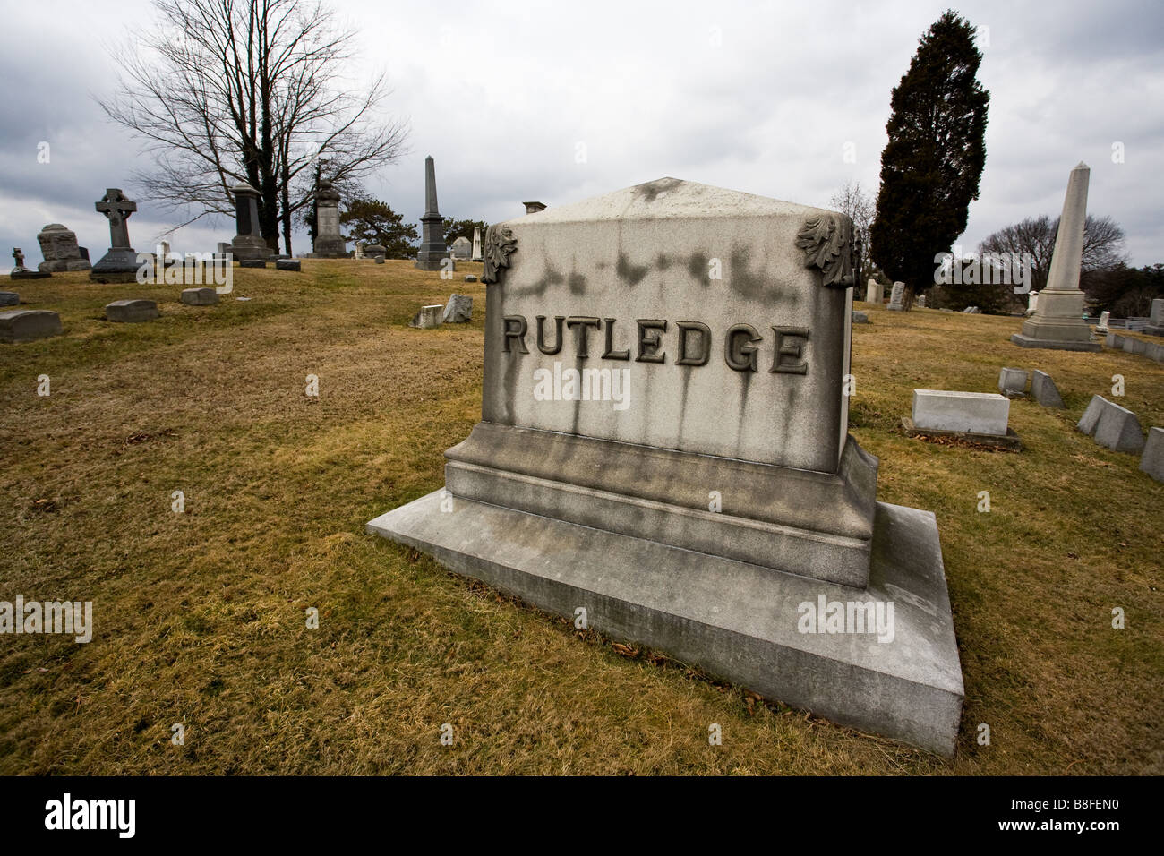 Cemetery marker hi-res stock photography and images - Alamy