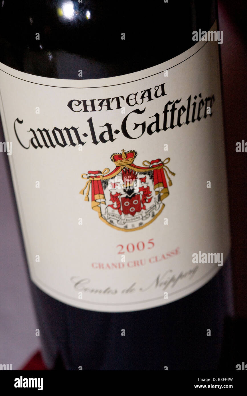 Bottle wine grand cru classé hi-res stock photography and images - Alamy