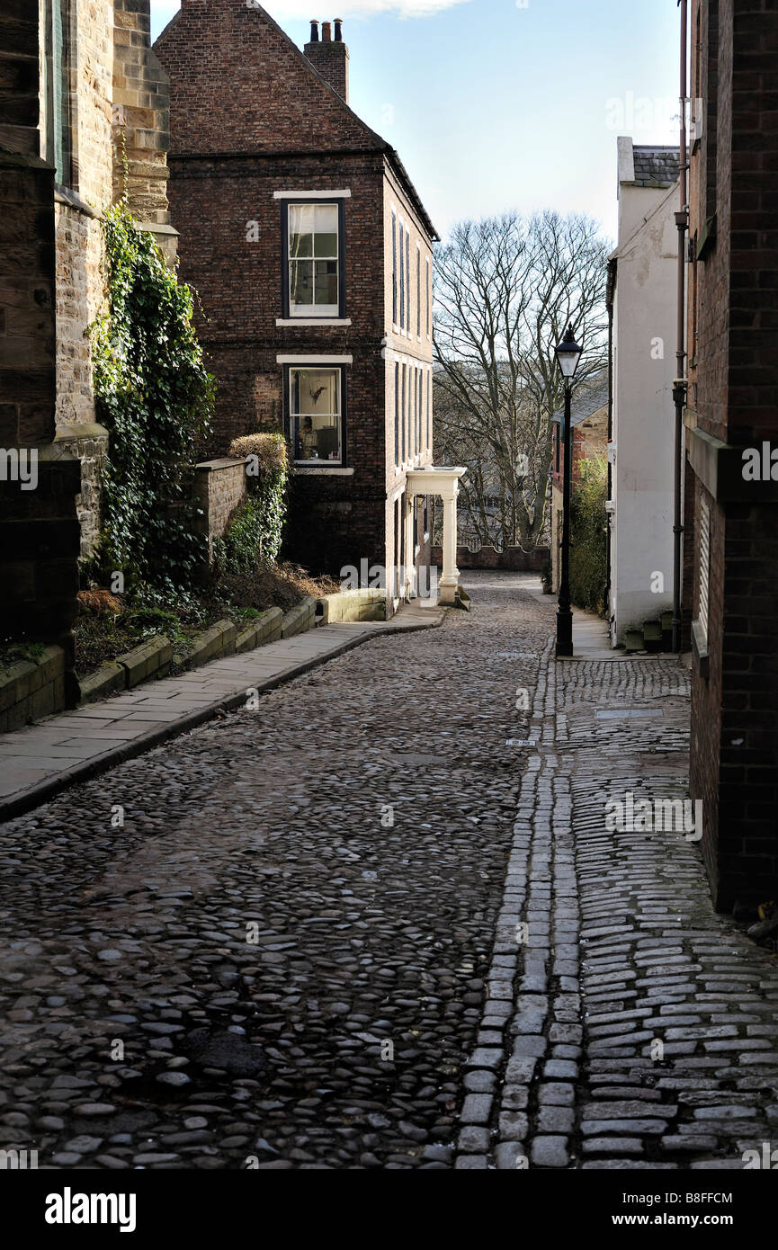 Cobbled street leading to Kingsgate Bridge in Durham UK Stock Photo - Alamy