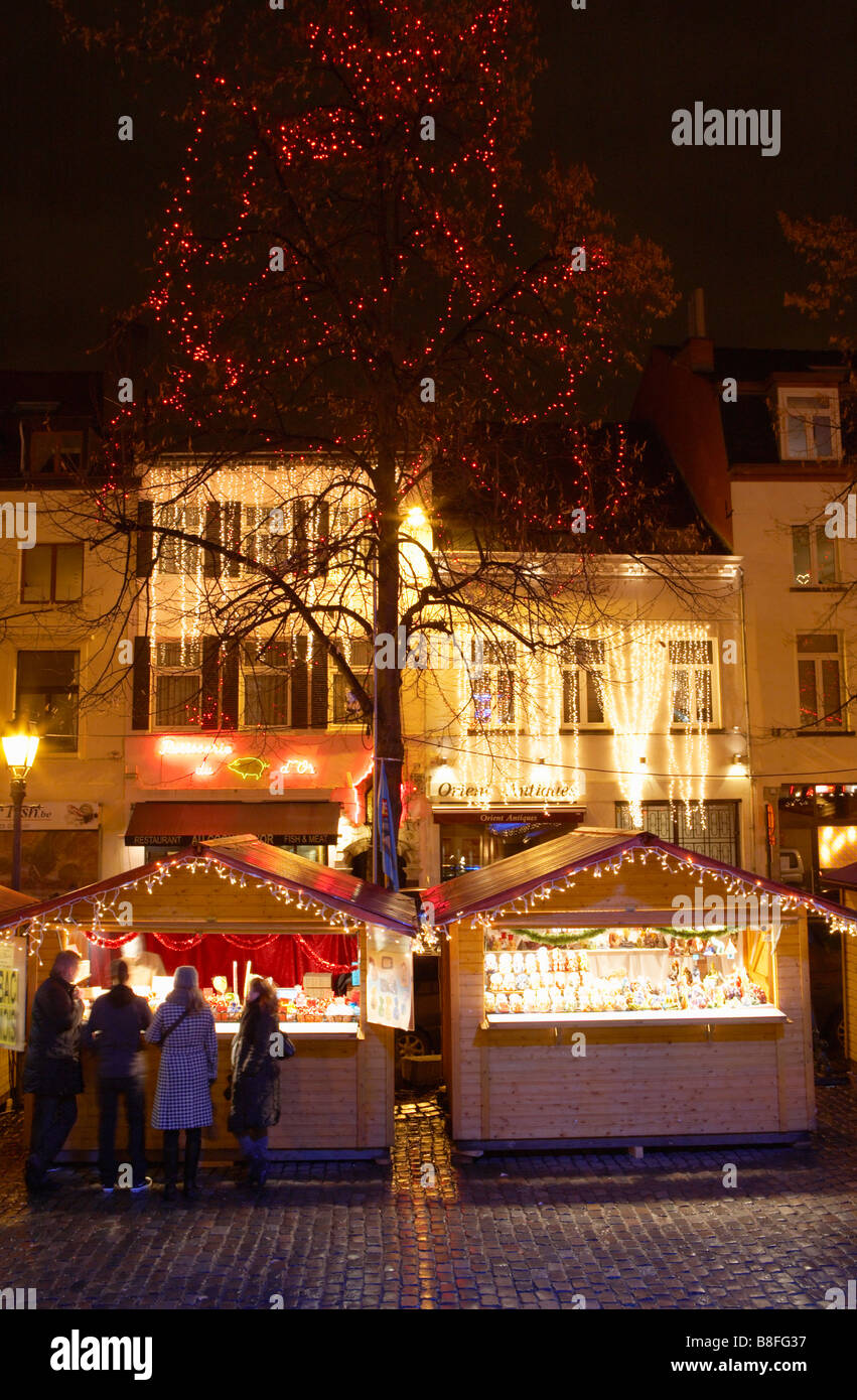 BELGIUM BRUSSELS CHRISTMAS MARKET Stock Photo - Alamy