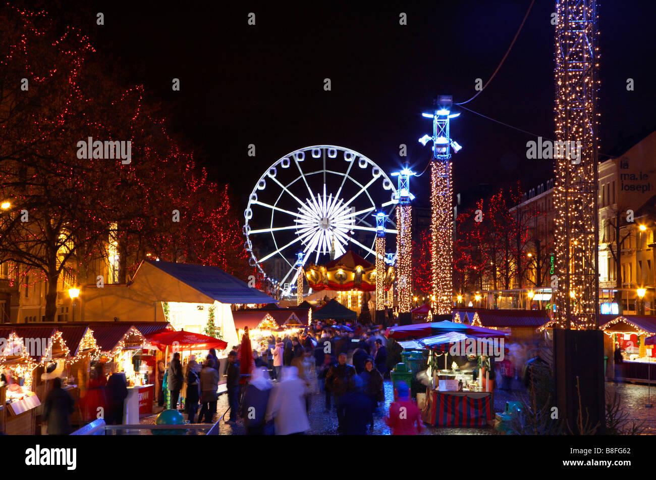 BELGIUM BRUSSELS CHRISTMAS MARKET Stock Photo - Alamy