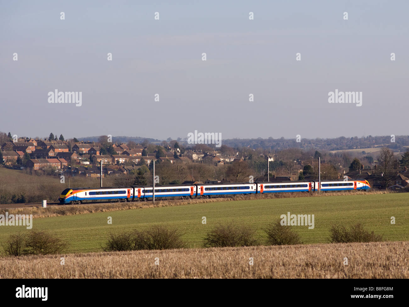Midland mainline train hi-res stock photography and images - Alamy