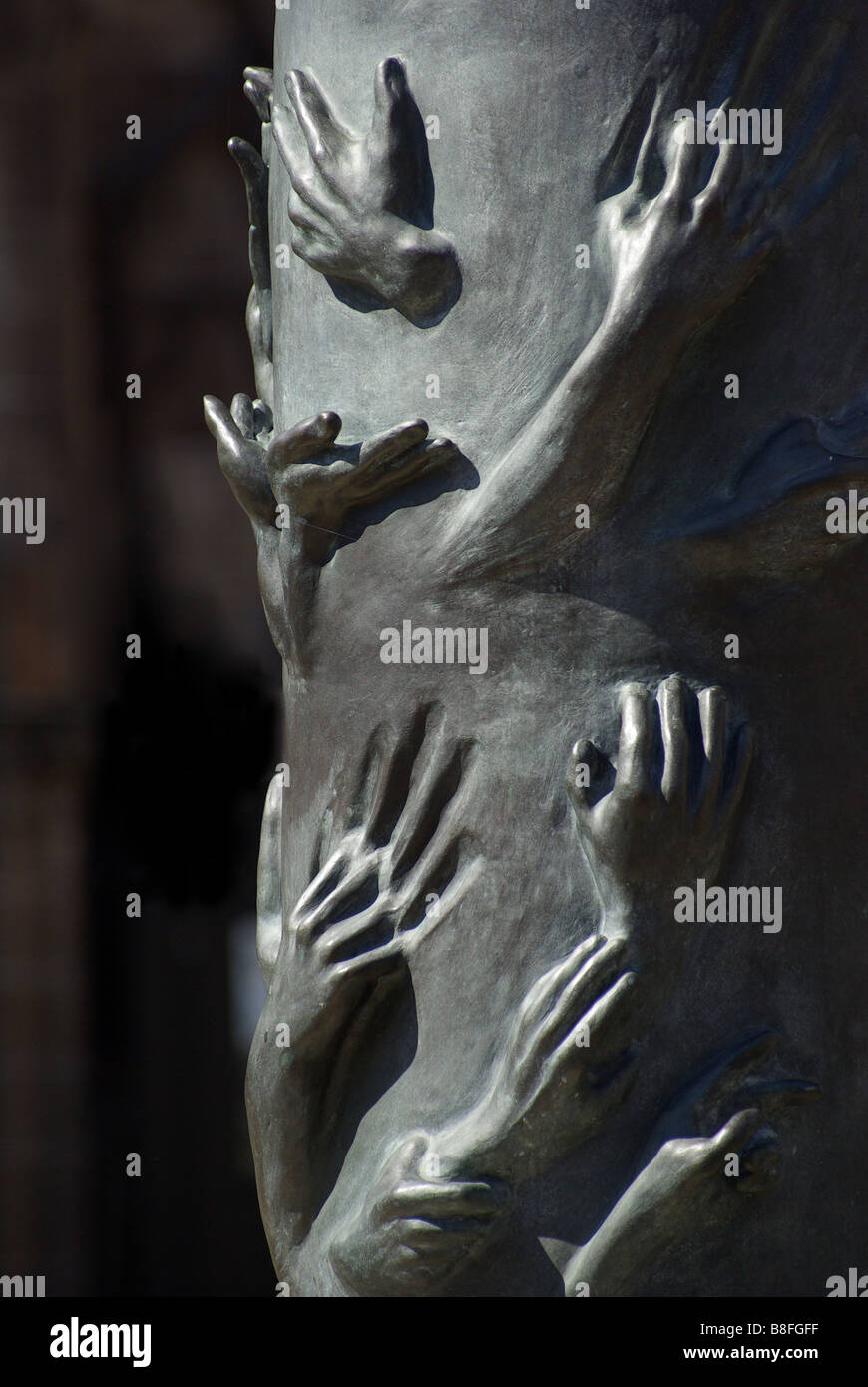 Hand hands sculpture hi-res stock photography and images - Alamy