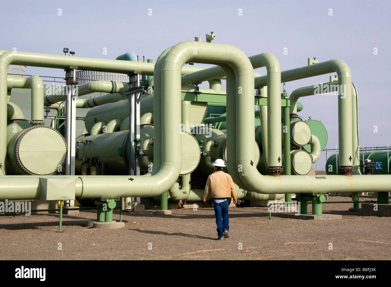 Geothermal energy plant hi-res stock photography and images - Alamy