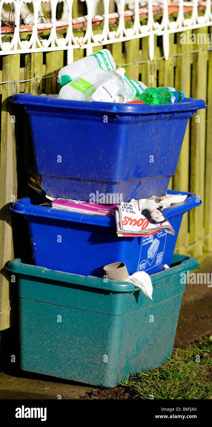 House recycling boxes hi-res stock photography and images - Alamy