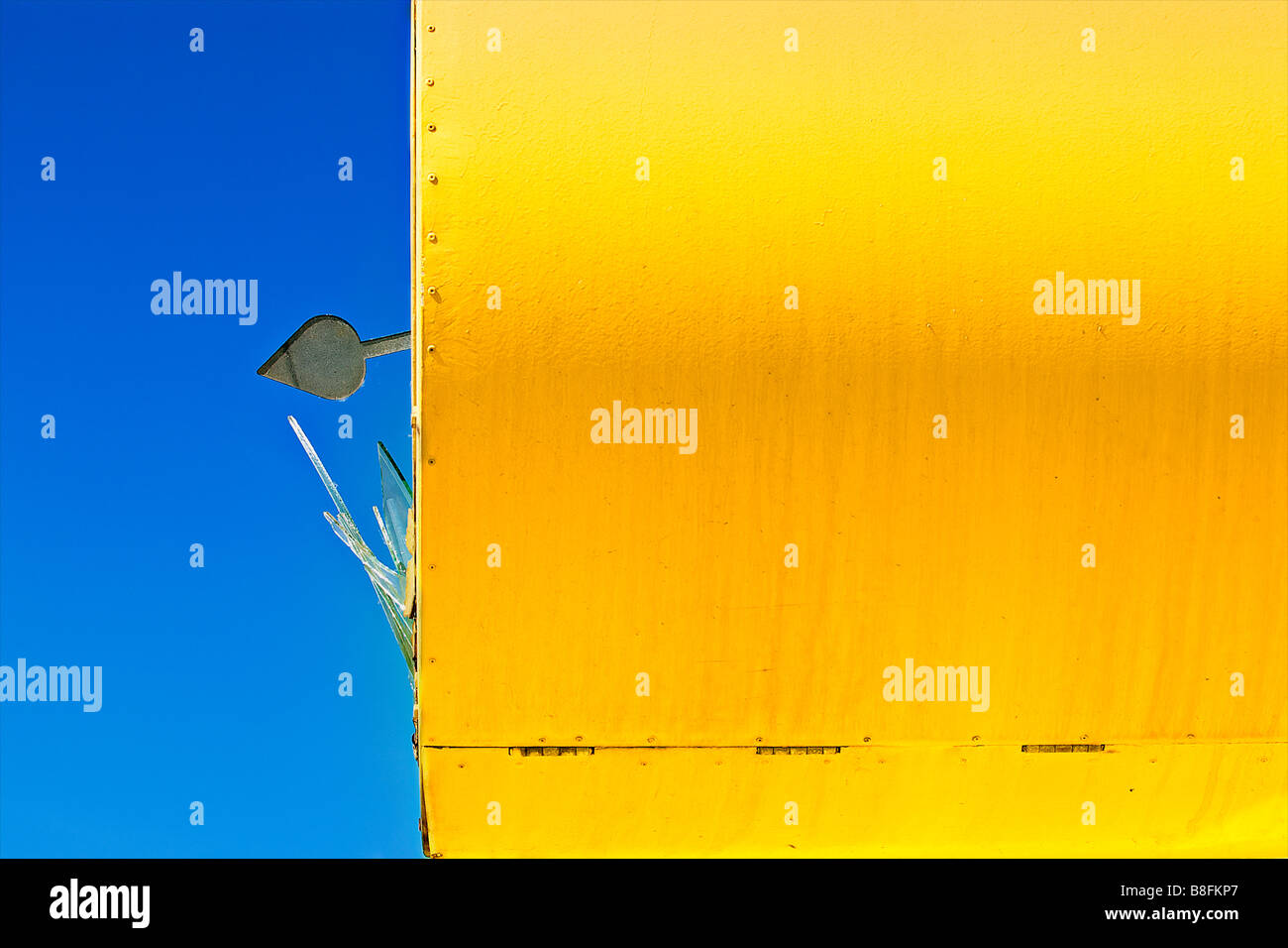 Checkpoint alpha hi-res stock photography and images - Alamy