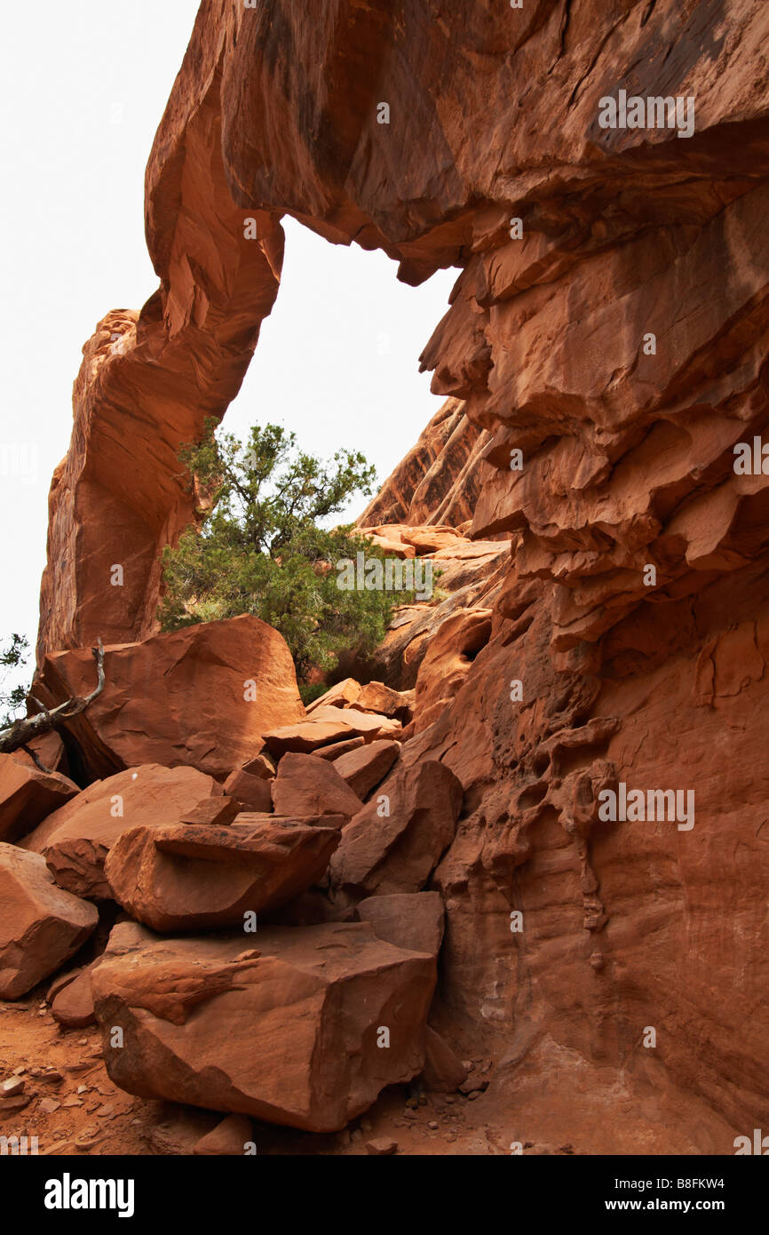 Distinctive arch hi-res stock photography and images - Alamy
