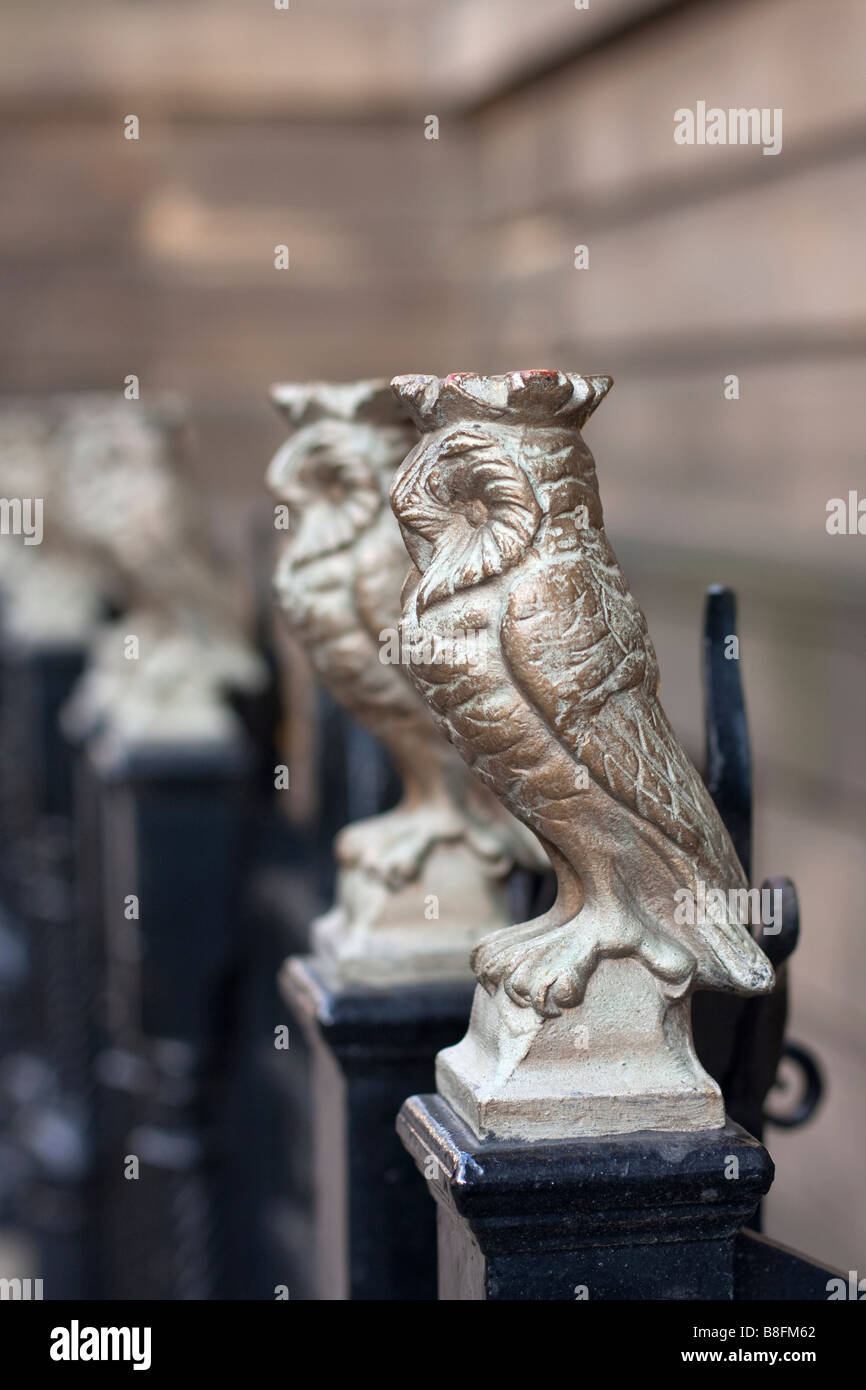 Leeds golden owl, fencing detail around main Library Stock Photo - Alamy