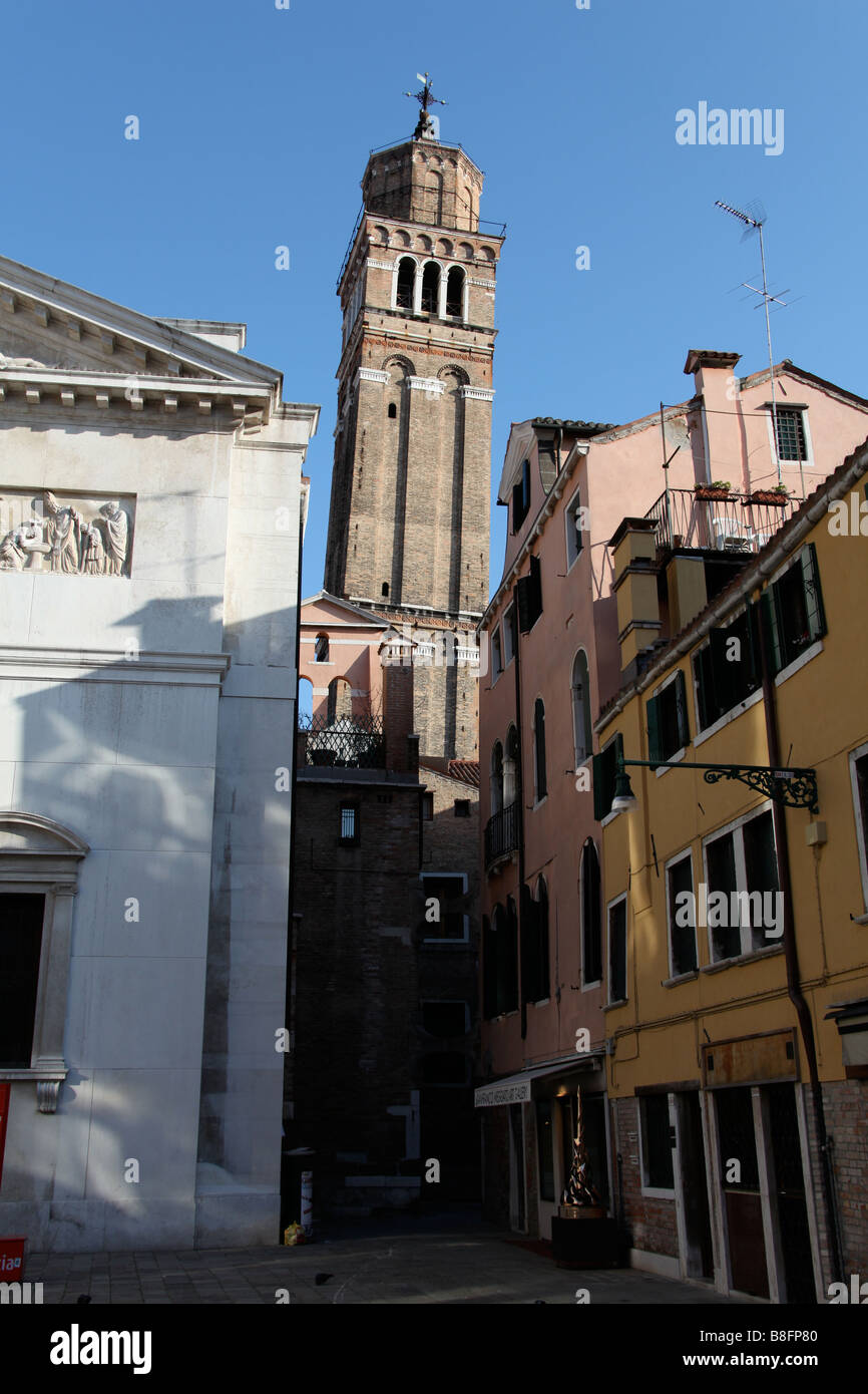 Venice street scene Stock Photo - Alamy