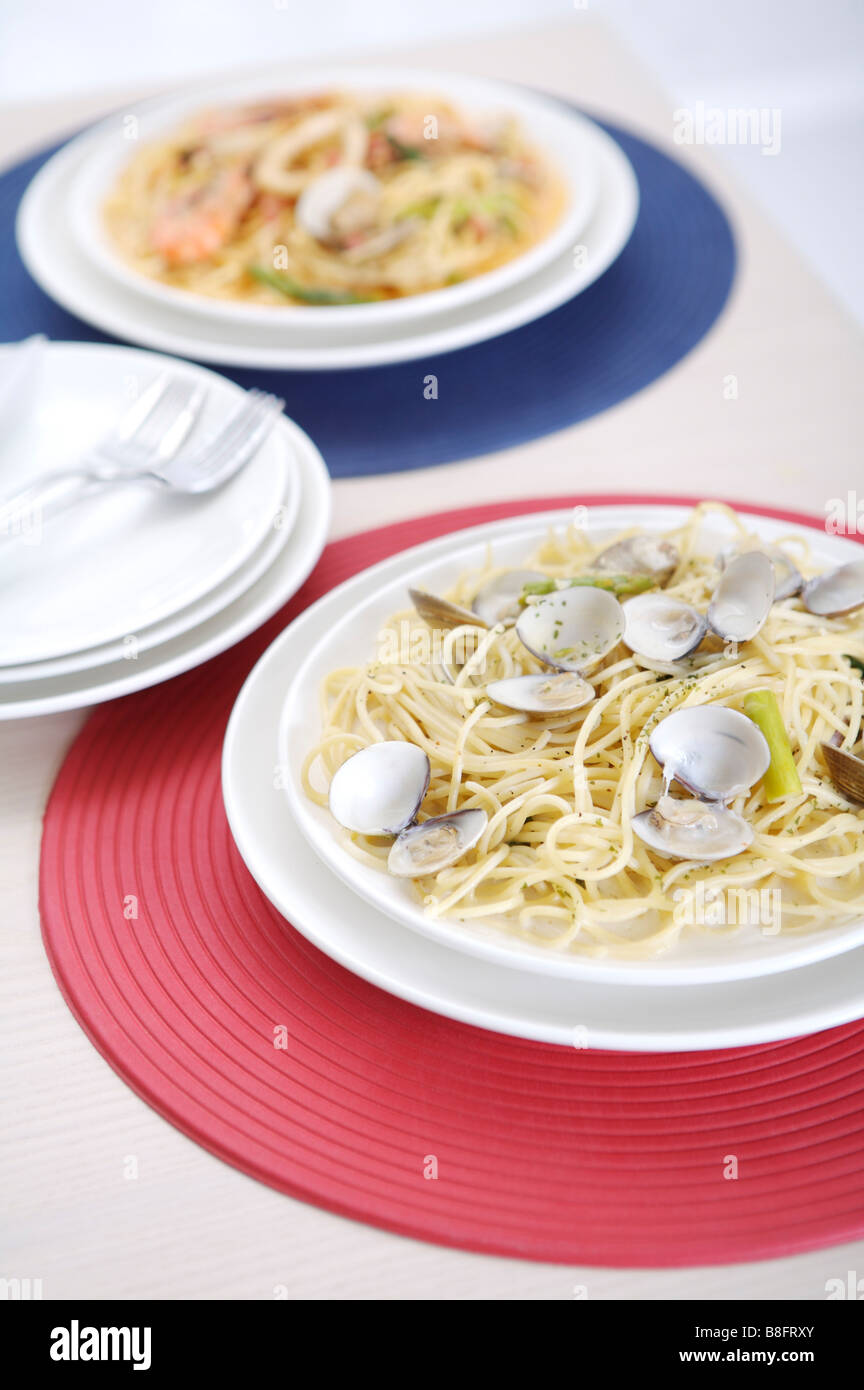 Platesspaghettiplace hi-res stock photography and images - Alamy