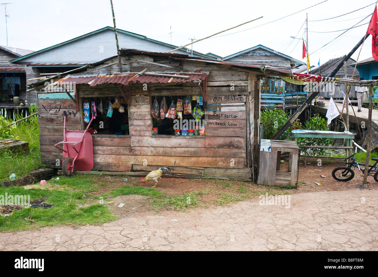 Roadside store indonesia Stock Photo - Alamy