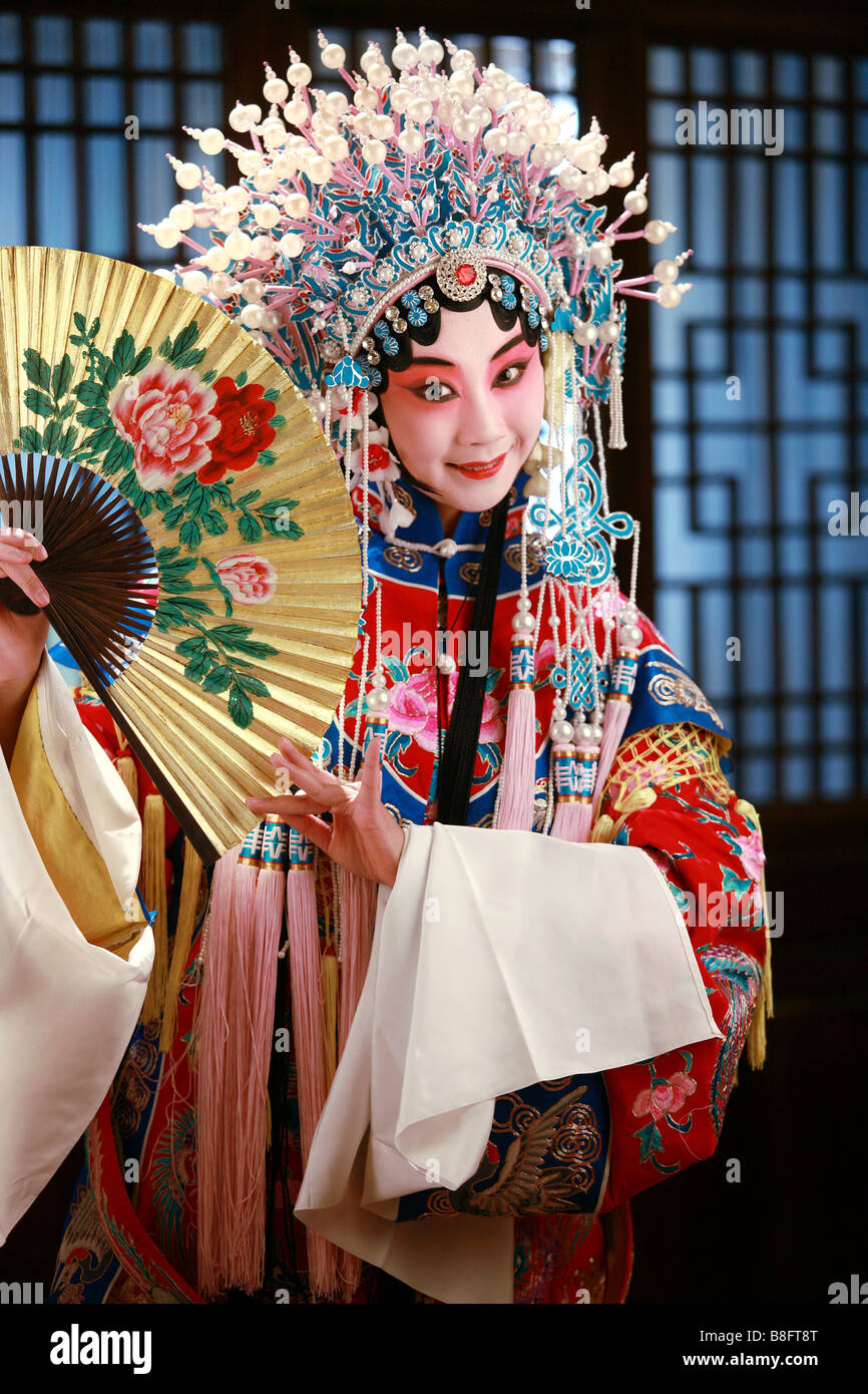 Actress dressing as beijing opera characters hi-res stock photography ...