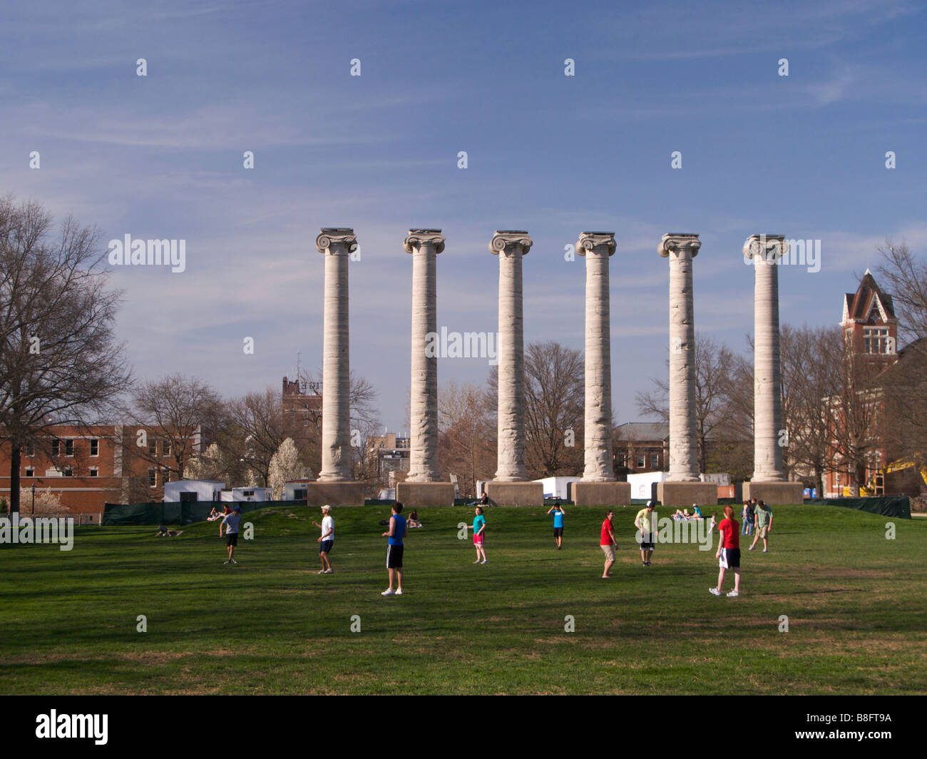 Ionic columns university missouri columns hi-res stock photography and ...