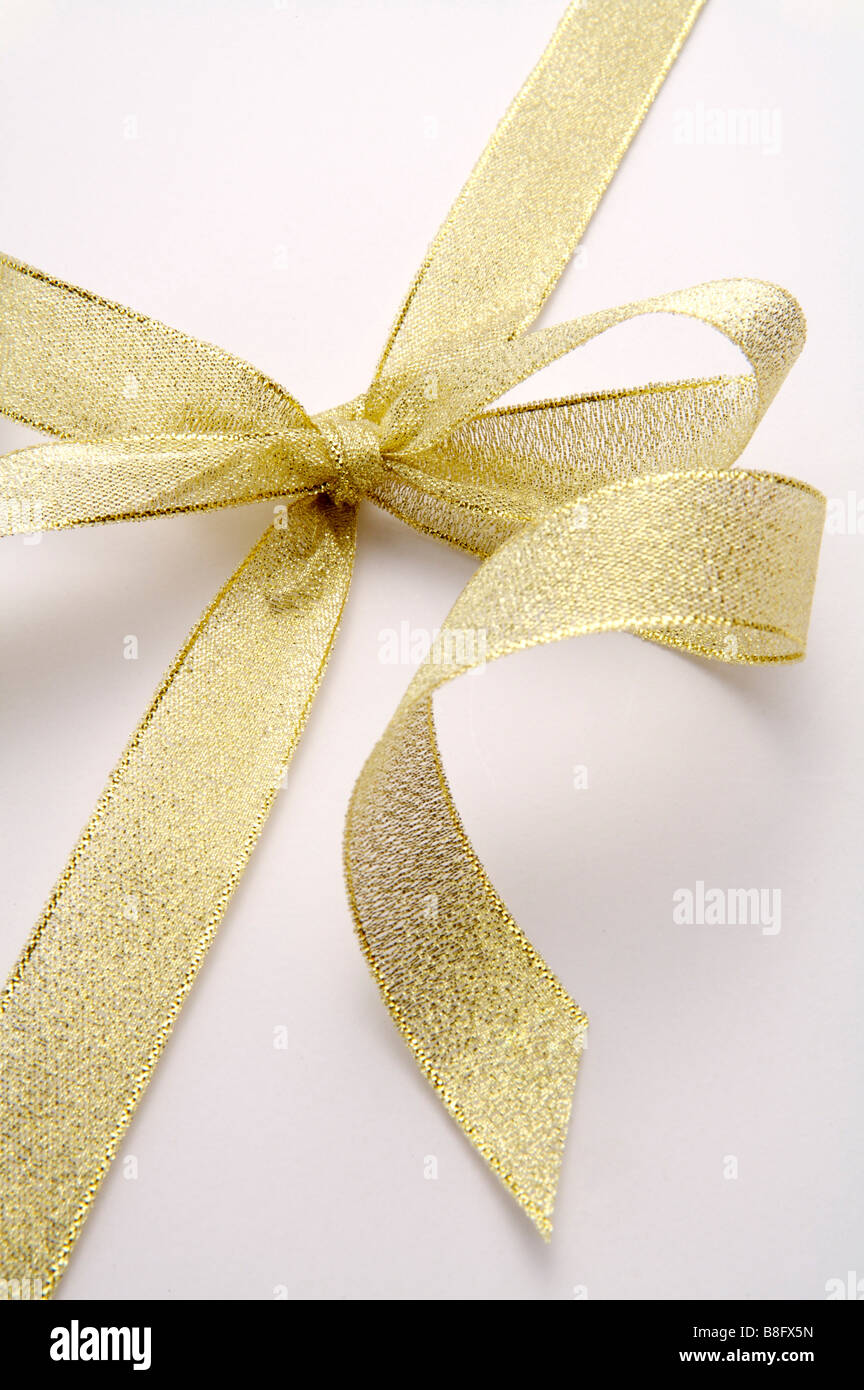 Golden knot hi-res stock photography and images - Alamy