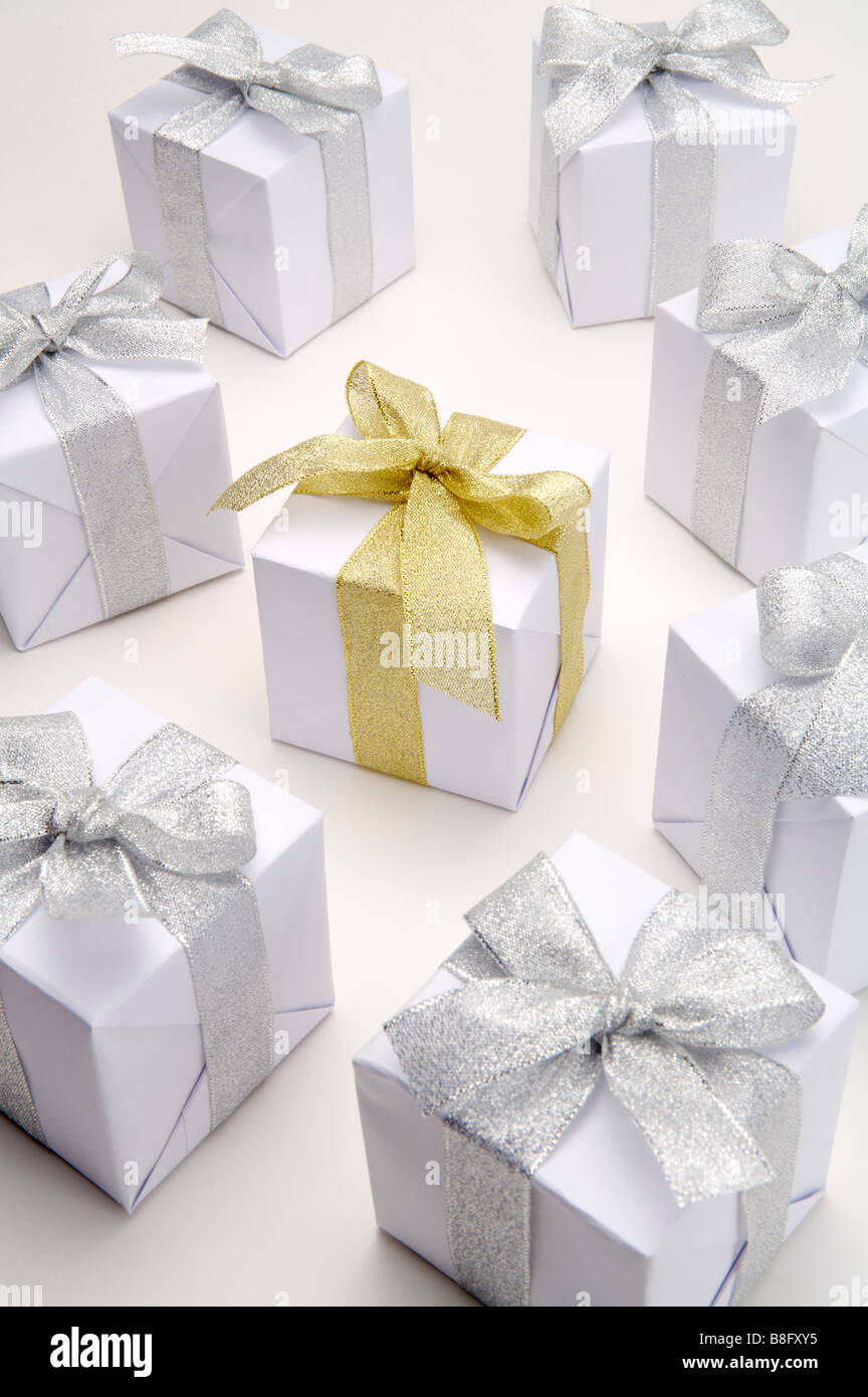 Wrapped cube hi-res stock photography and images - Alamy