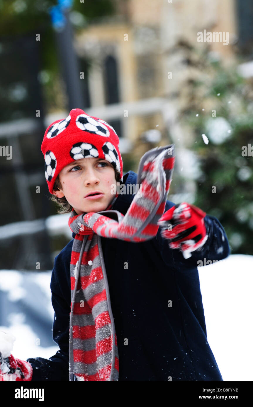 Throwing snow ball hi-res stock photography and images - Alamy