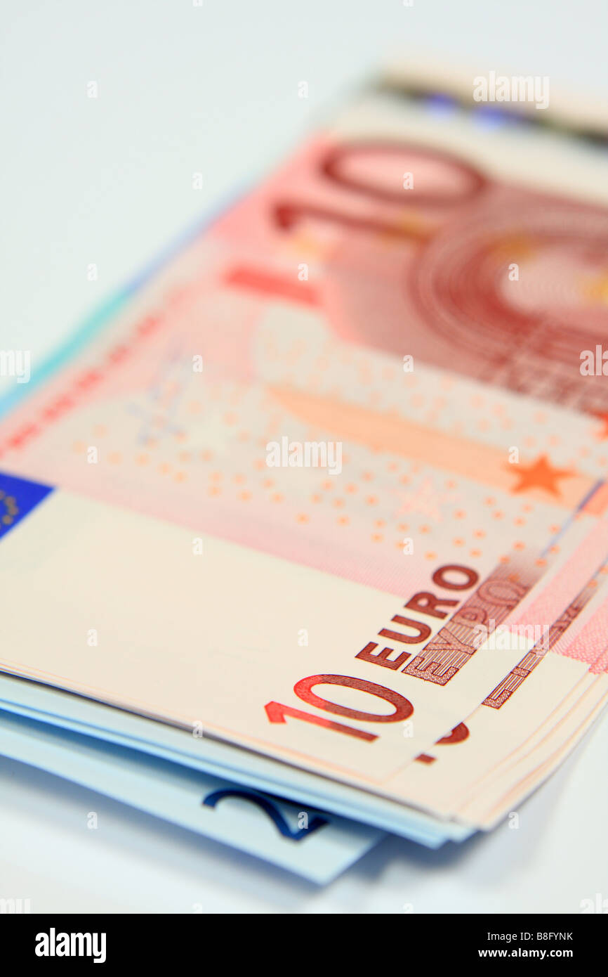 20 and 10 euro notes Stock Photo - Alamy