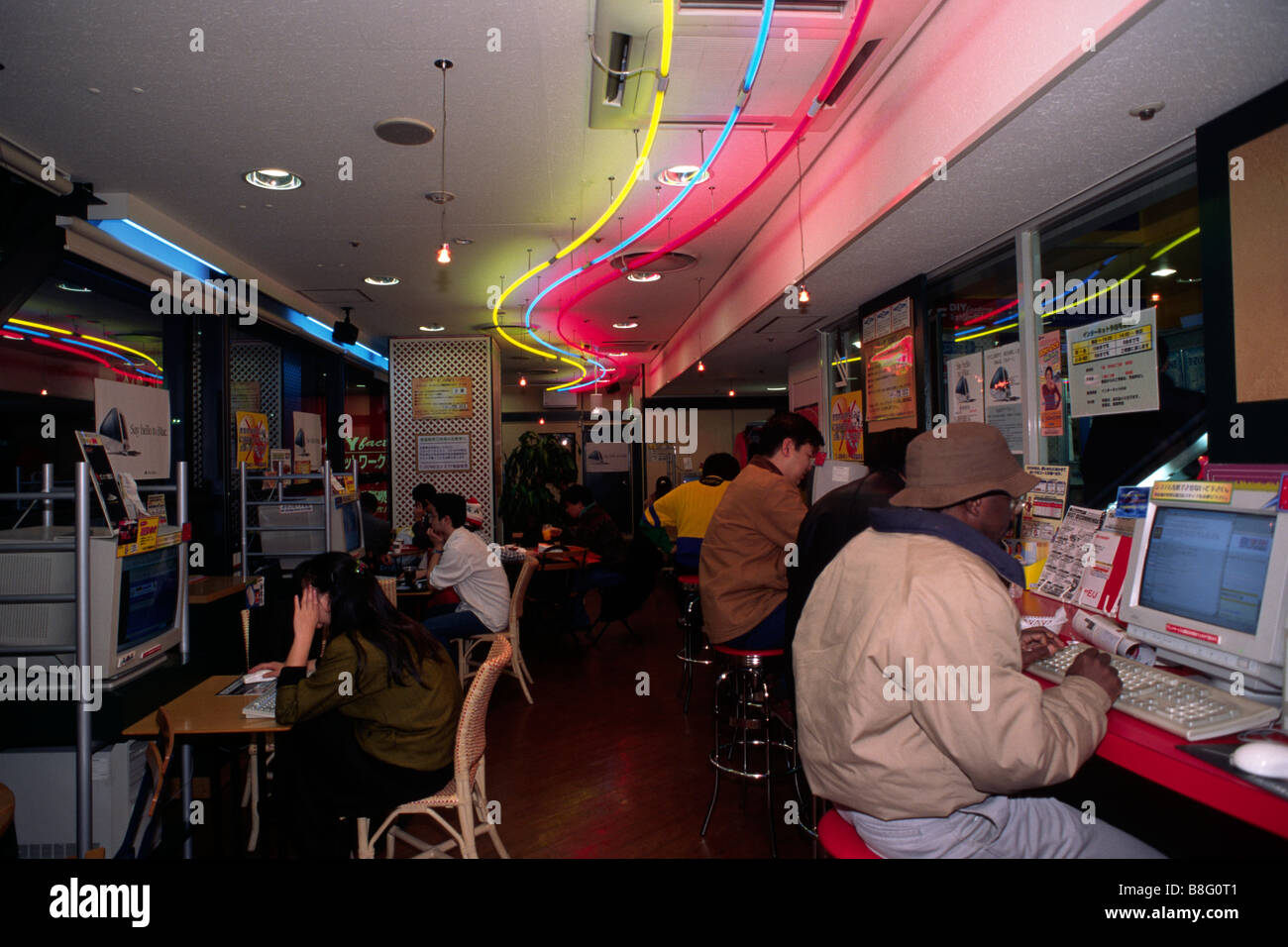 Japan, Tokyo, Akihabara, internet cafe Stock Photo - Alamy