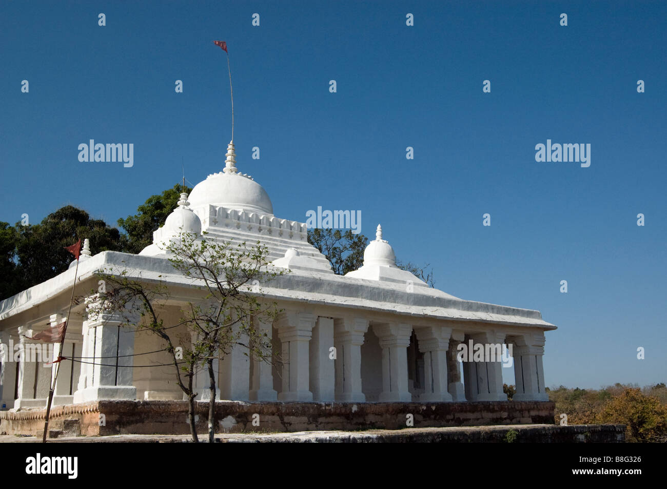 Indian temple at the fort in Bandhavgarh National Park, Madhya Pradesh ...