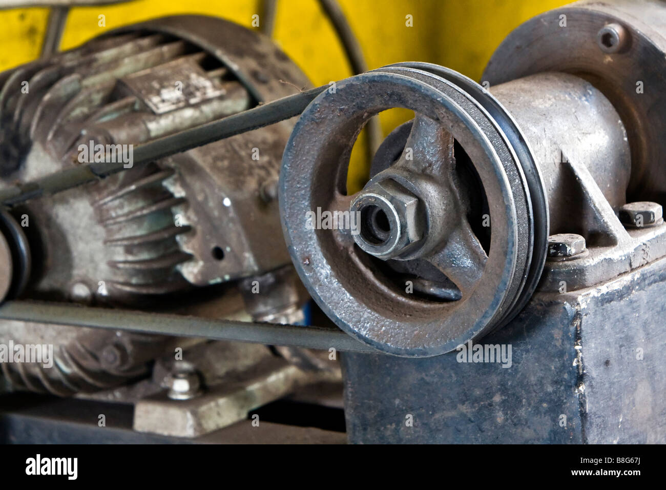 Mechanism of engines hi-res stock photography and images - Alamy