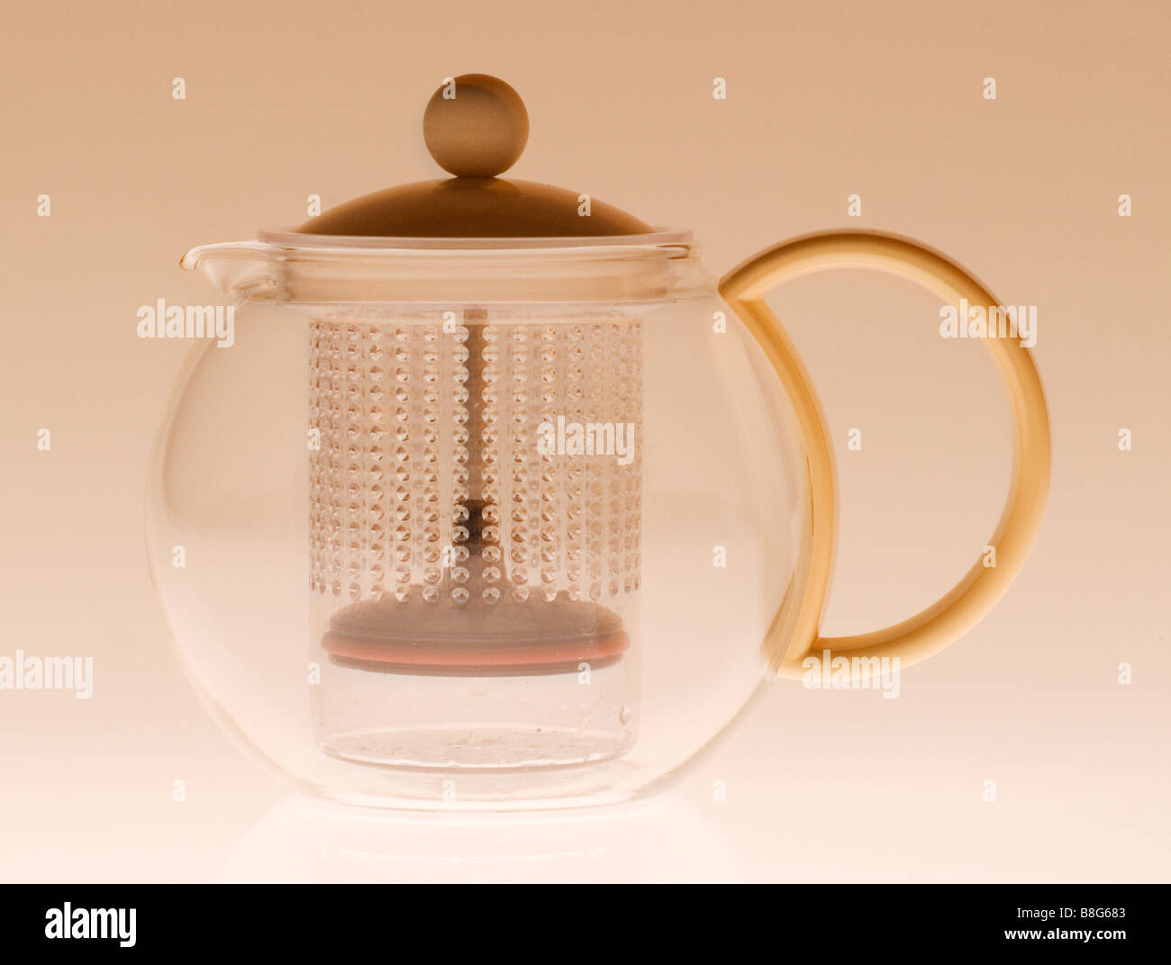clear class tea pot Stock Photo - Alamy