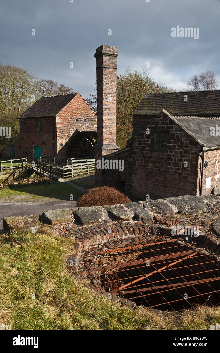 Lime ochre kiln kilns hi-res stock photography and images - Alamy