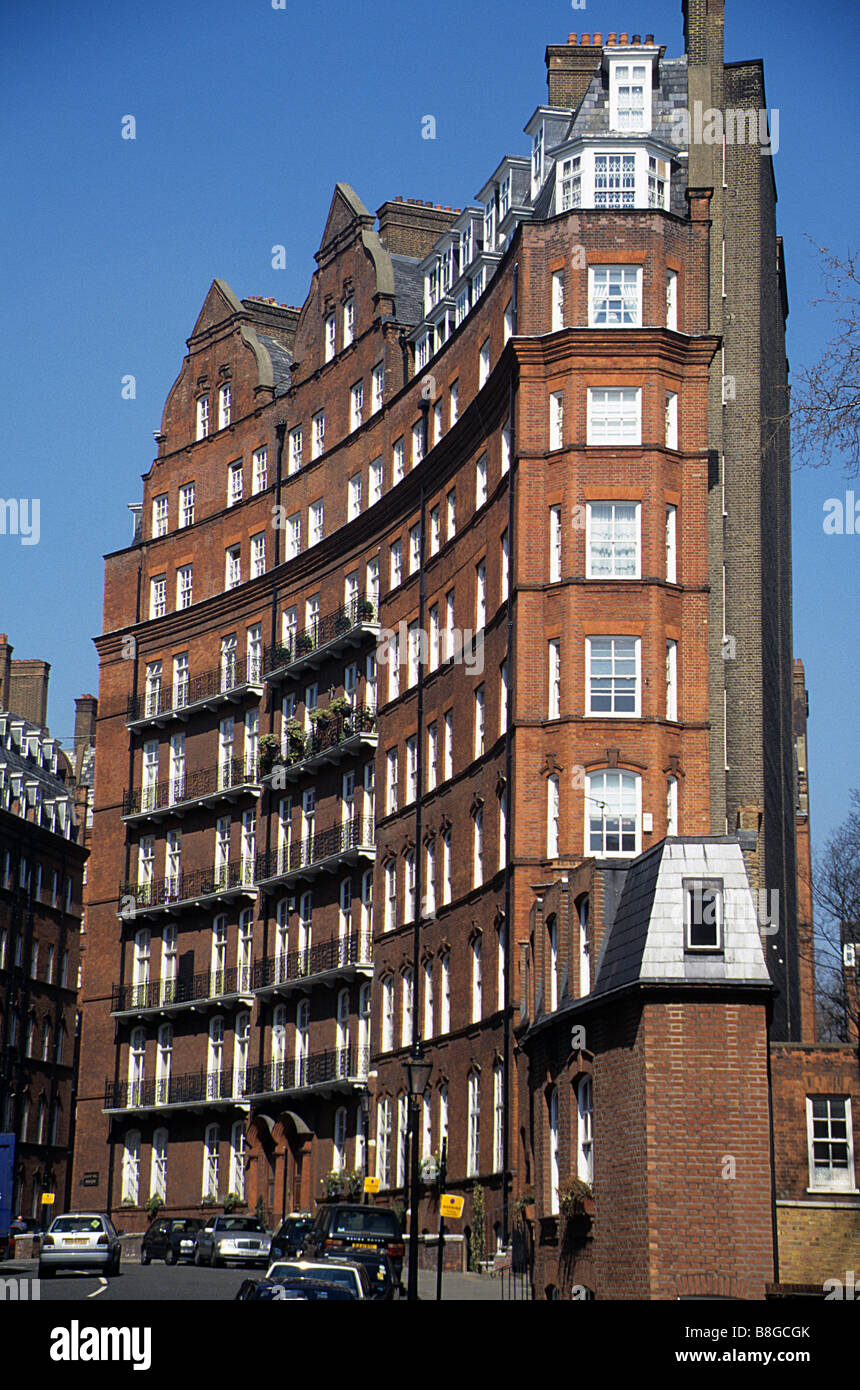 London, Albert Hall Mansions, pioneering blocks of flats built fo r the ...