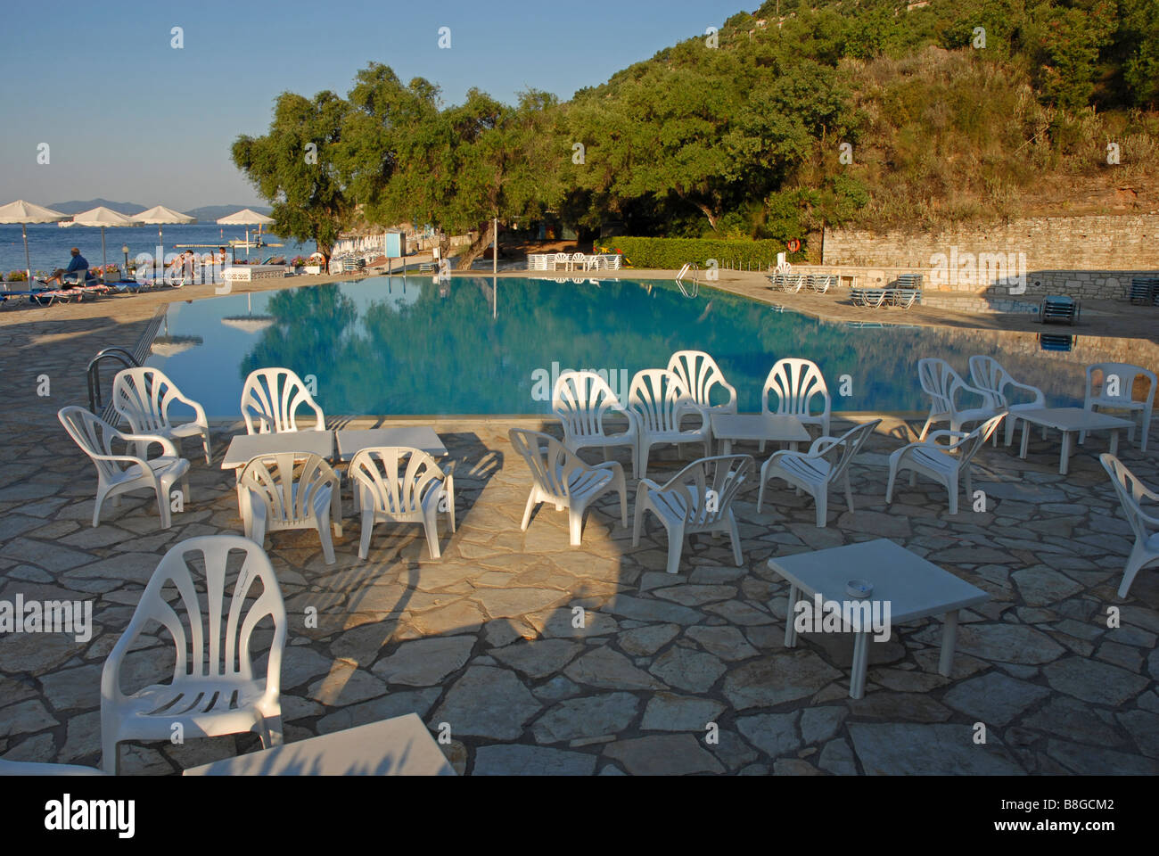 Pool chairs and tables hi-res stock photography and images - Alamy