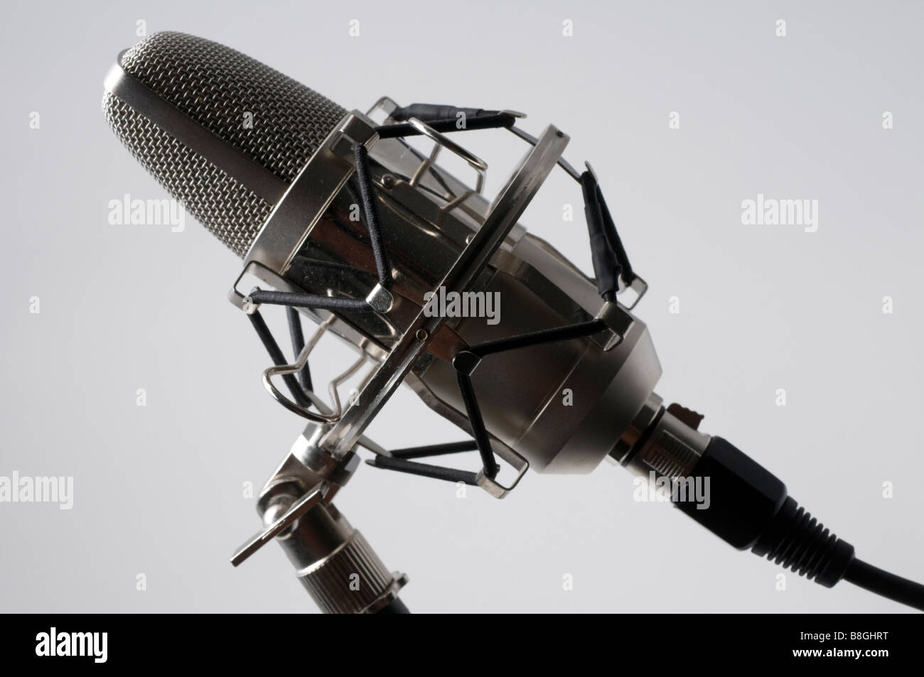 Studio mike hi-res stock photography and images - Alamy