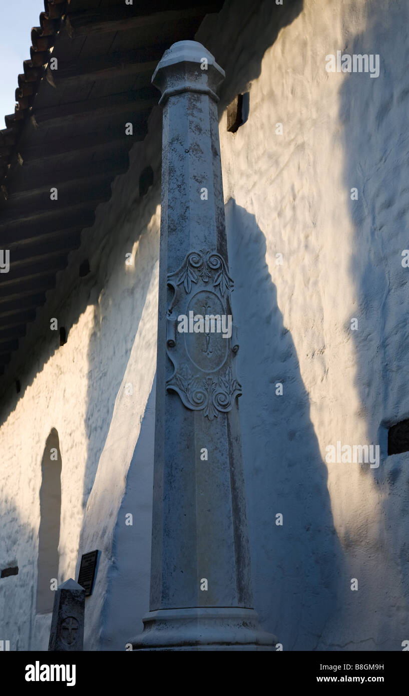 Monument Cross Pillar Cemetary Mission Dolores San Francisco California ...