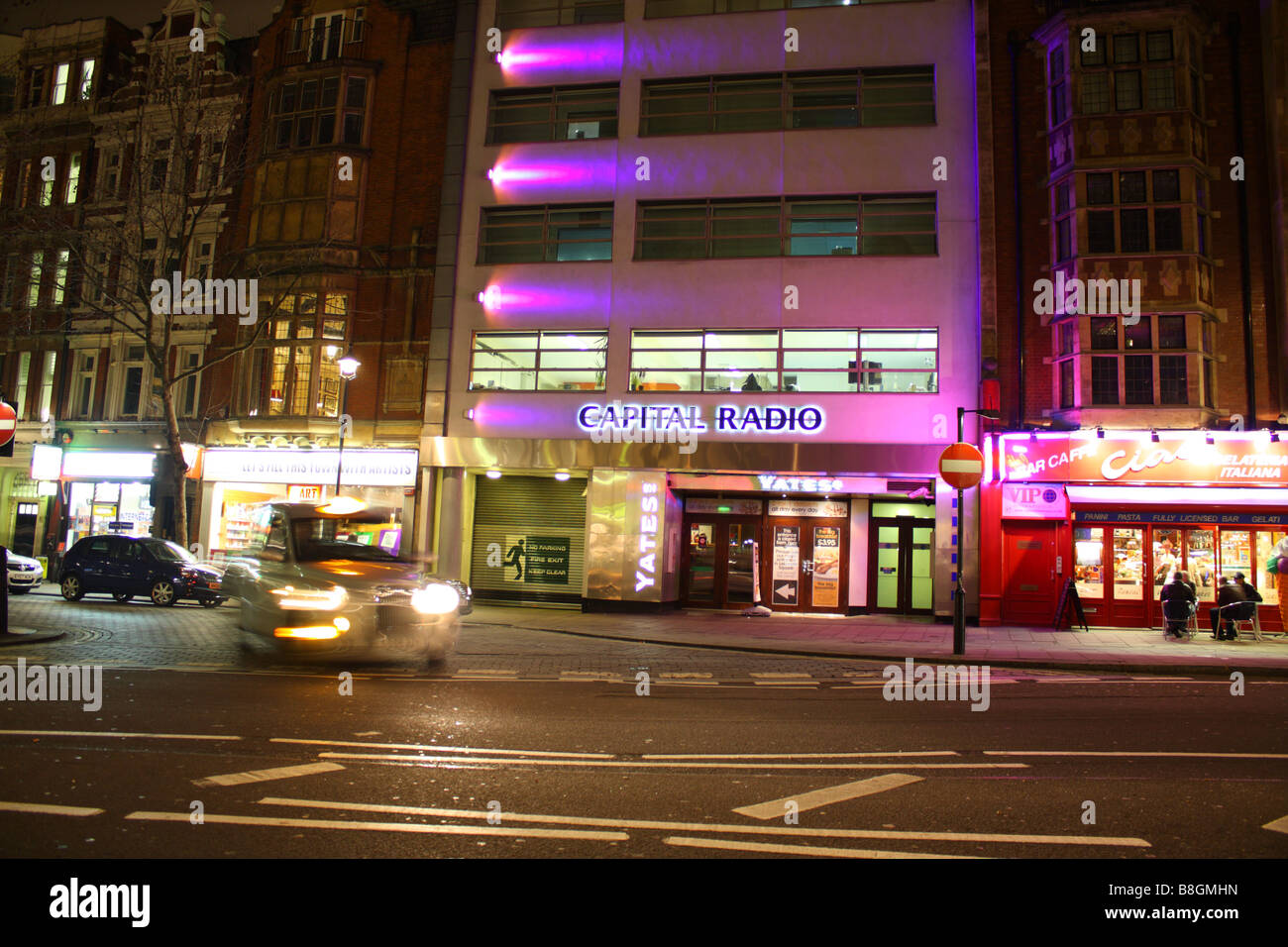 Capital radio hi-res stock photography and images - Alamy