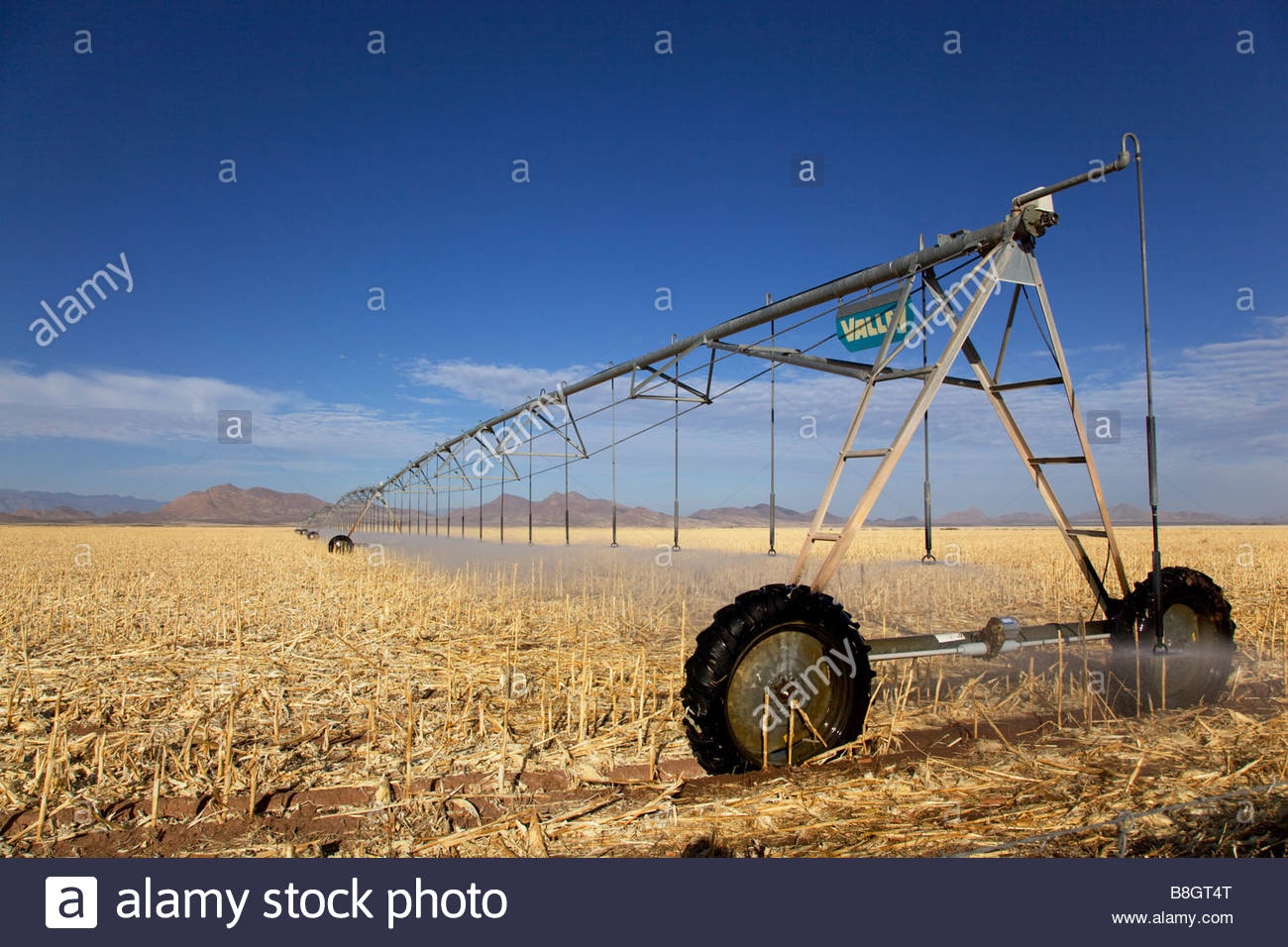 Irrigation Sprinkler Usa High Resolution Stock Photography and Images ...