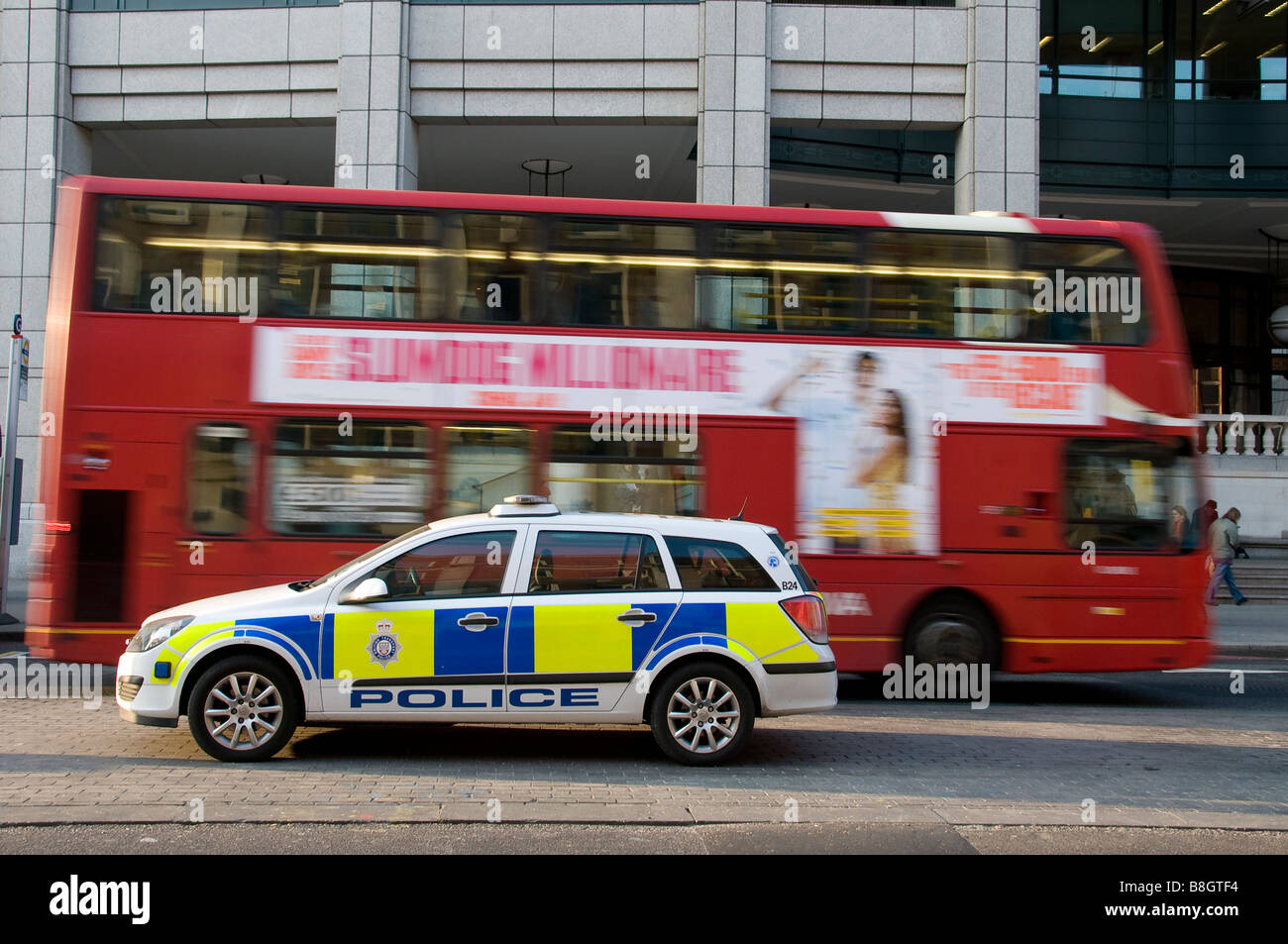British red police vehicles hi-res stock photography and images - Alamy