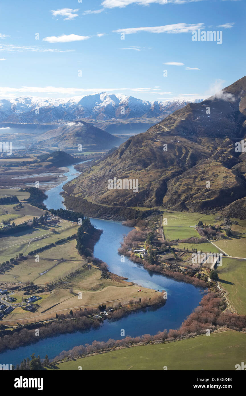 Queenstown mountain ranges hi-res stock photography and images - Alamy