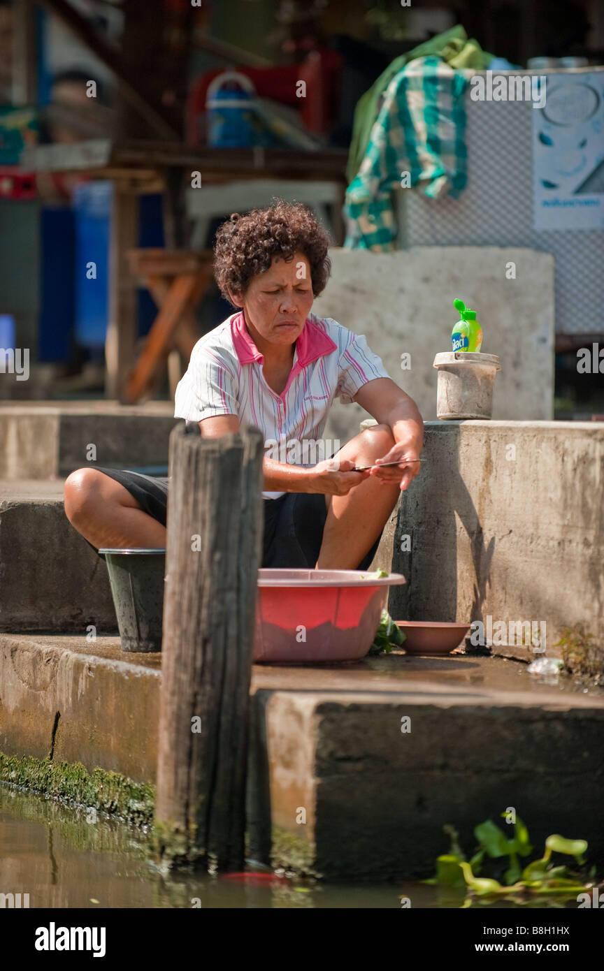 Thai working hi-res stock photography and images - Alamy